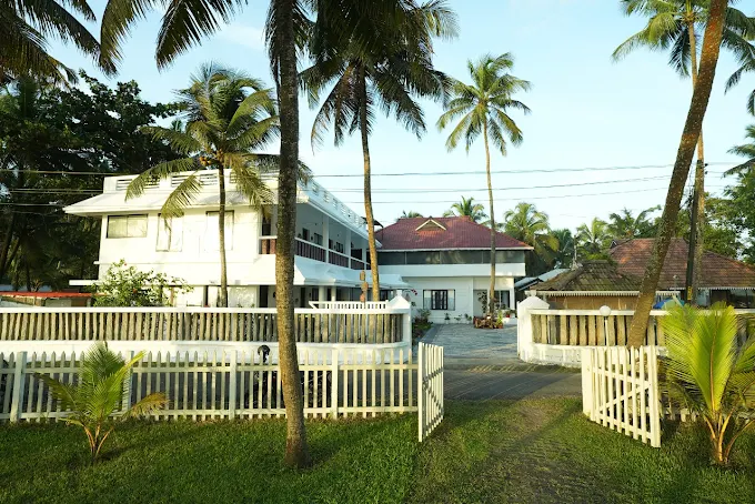 India Holistic Retreats